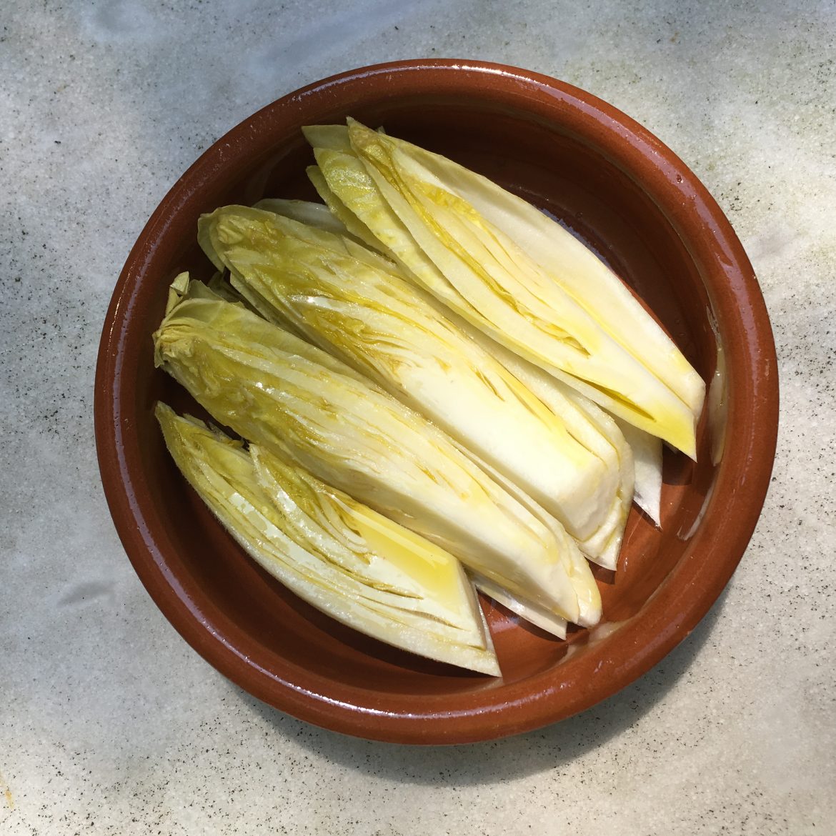 Gegrillter Chicorée mit Mandeln – Lovelybelly